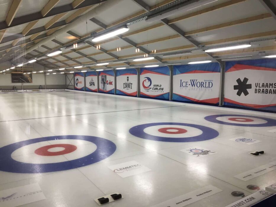 Curling rink for rent or purchase | Real ice & turnkey