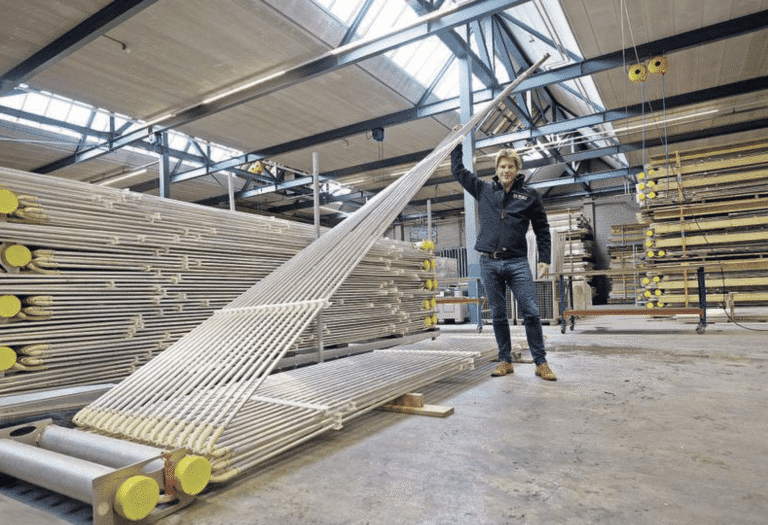 How do ice rinks work? - The Ice-World system explained