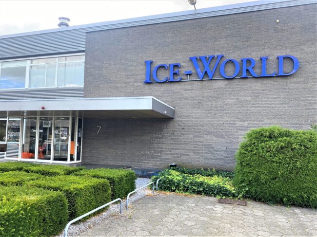Contact - Ice-World