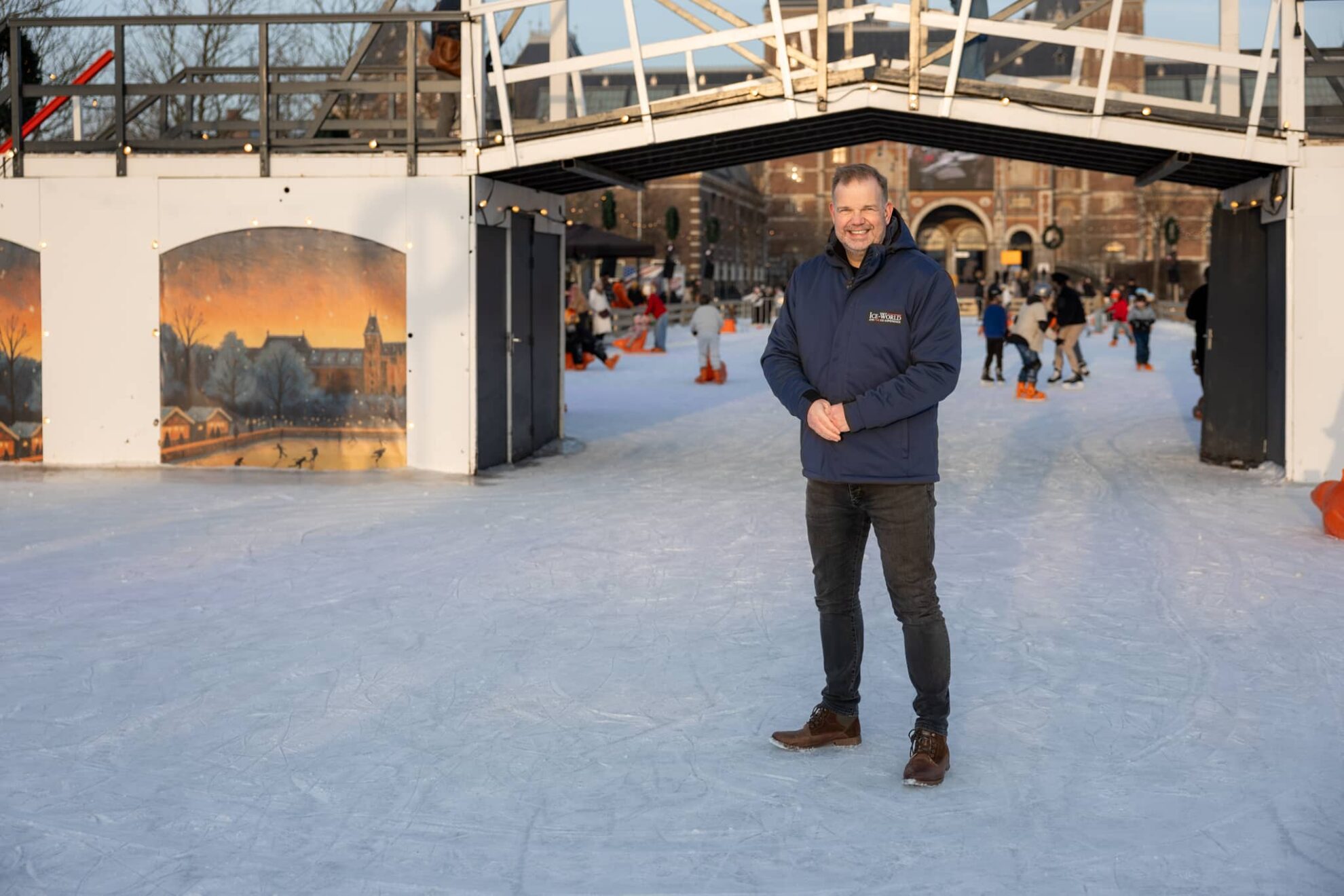 About us - Ice-World